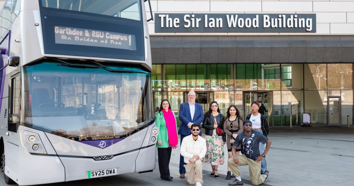 Aberdeen students get on board with sustainability as First Bus ...
