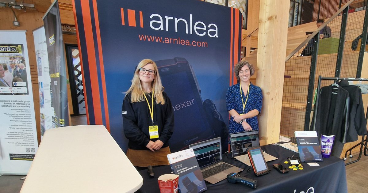 Arnlea attends successful azardex exhibition in Dundee