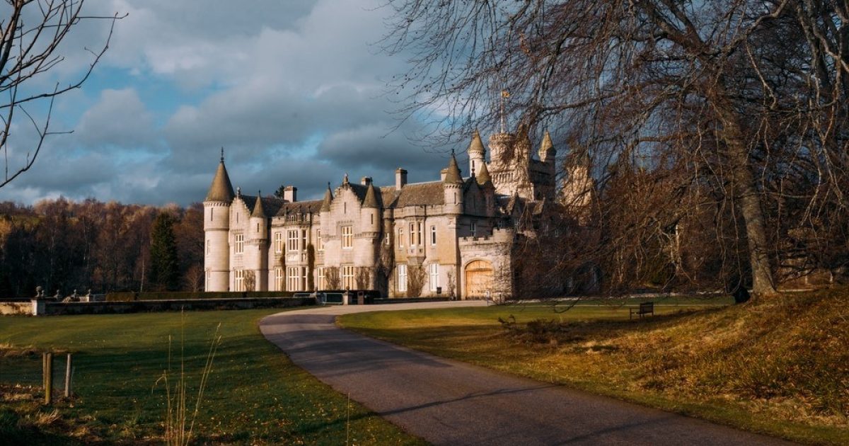 King hoping to open up